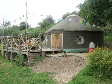 Yurts Camping Rentals | Luxury Yurt Glamping | Glamping Hub