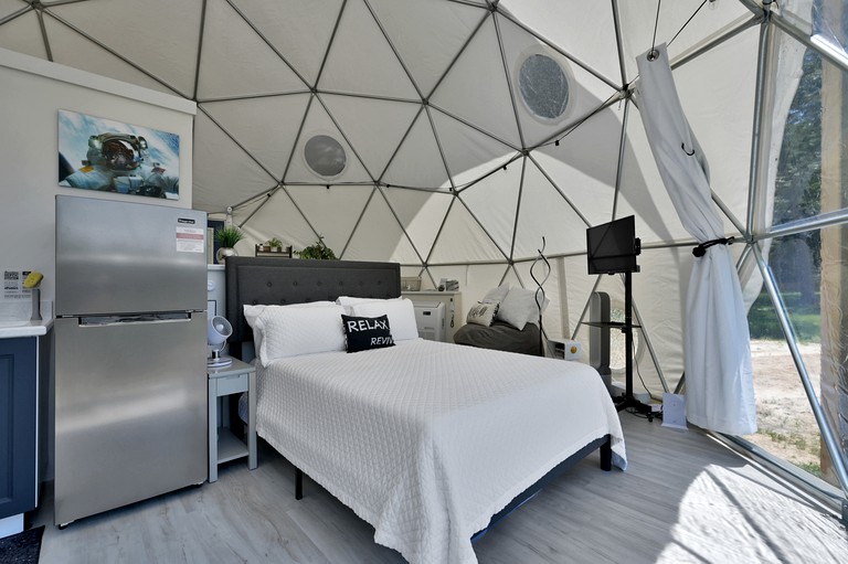 Private Luxury Geo Dome On Acres With Hot Tub, Domes, Coldspring ...