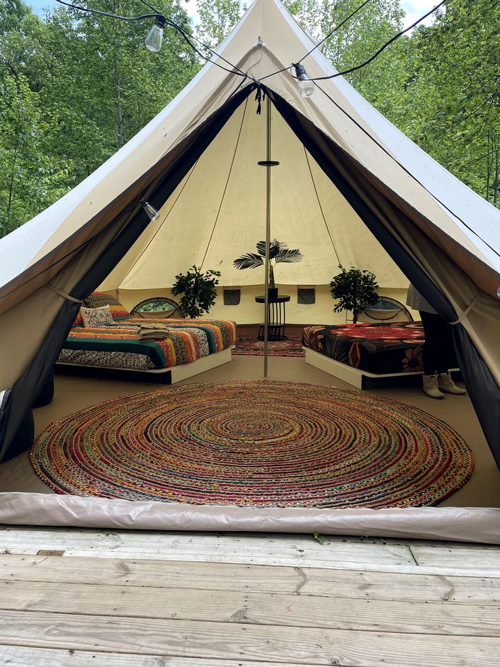 Yurt #one, Yurts 124227, Stanton, United States of America | Glamping Hub