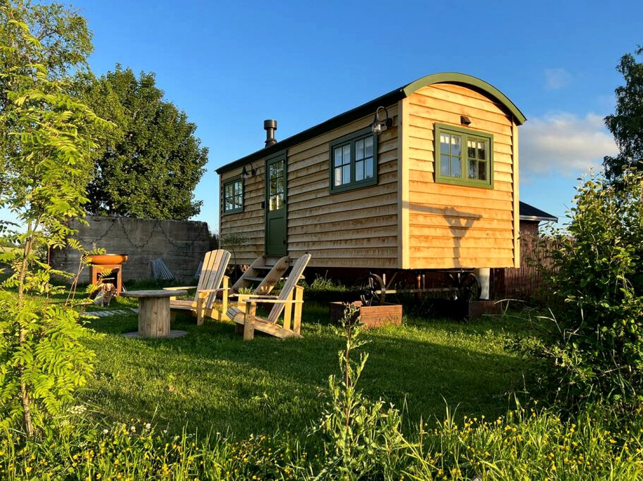 WonderInn Riverside, Tiny Houses 83908, Fenstad, Norway | Glamping Hub