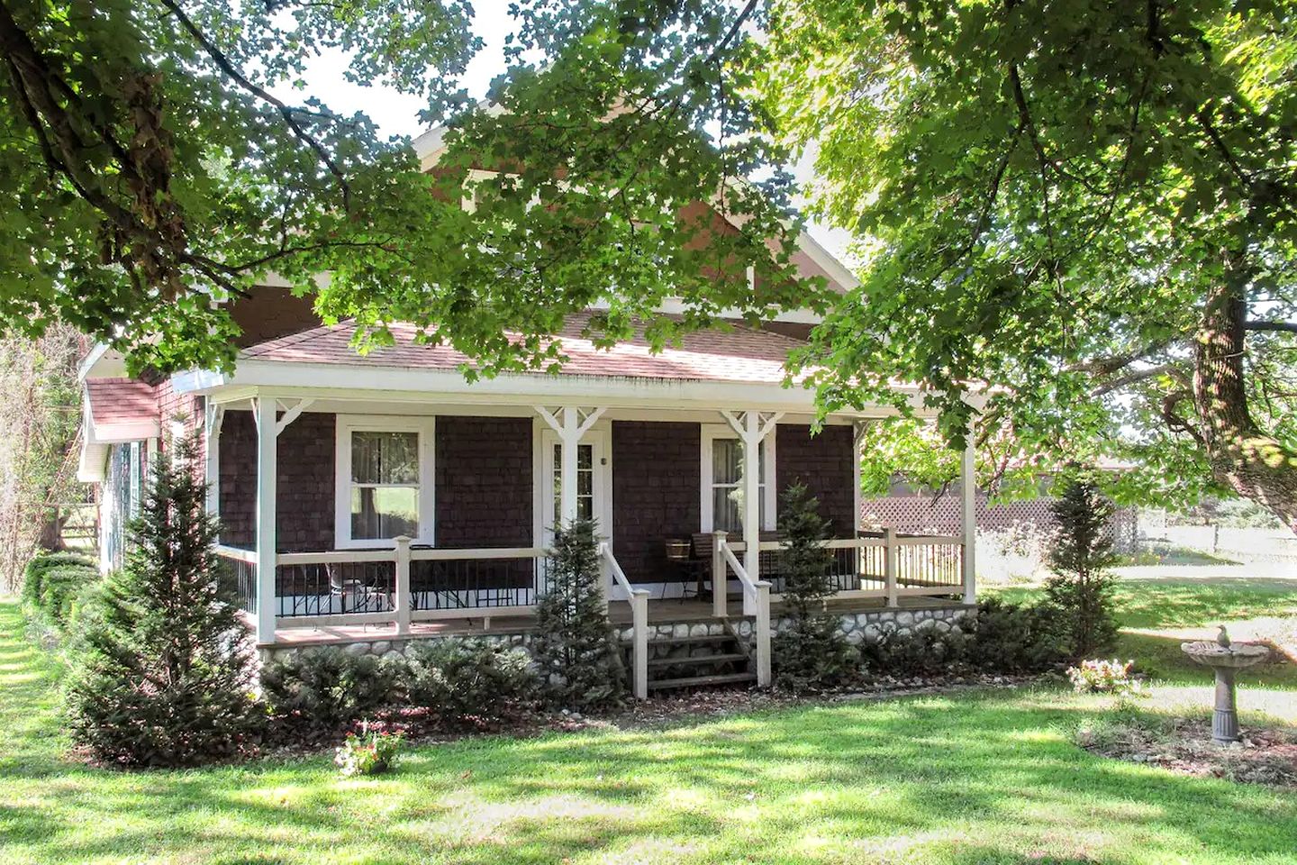 Rose Lake Wilderness Retreat, Cabins, Le Roy, United States of America ...