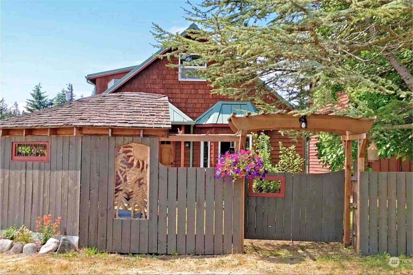 Burning Man's Gallery Abode, Cabins, Sequim, United States of America ...