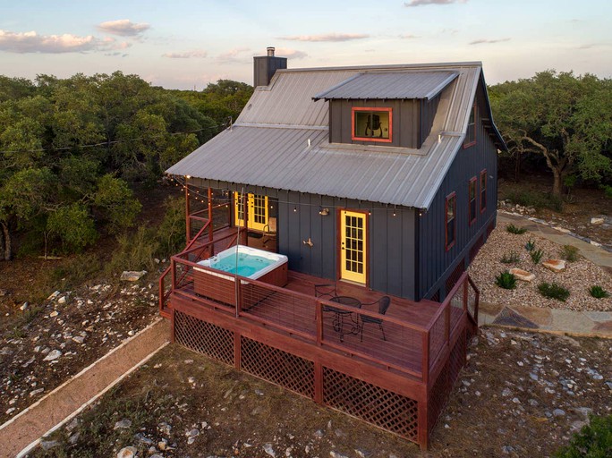 Vacation Wimberley - Bohemian, Cabins, Wimberley, United States of ...