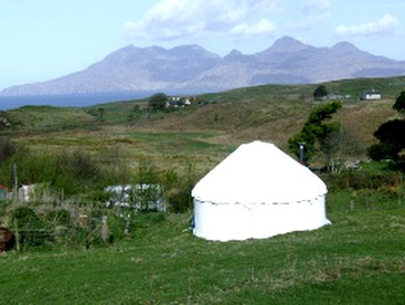 Yurts Camping Rentals | Luxury Yurt Glamping | Glamping Hub