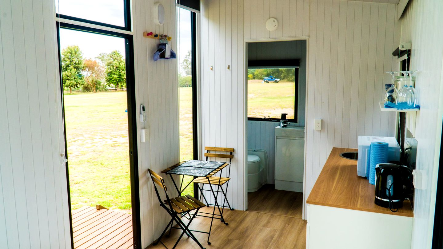 House On The Oval, Tiny Houses, Table Top, Australia | Glamping Hub