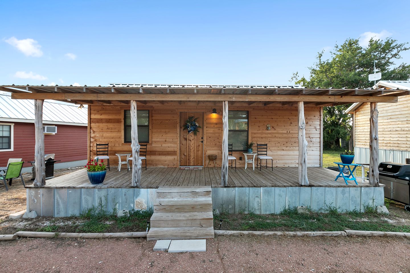 HR Cabin 2- The Blue Sky Cabin, Fredericksburg, Texas | Glamping Hub