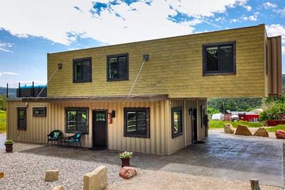 Containers: Unique Vacation Rentals | Sustainable Tourism | Glamping