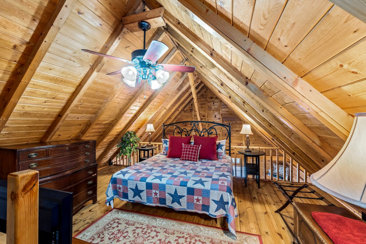 The Hideaway at Mentone, Cabins, Mentone, United States of America ...