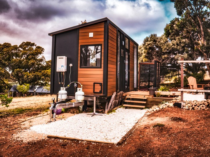 The Courtyard, Tiny Houses, Palmer, Australia | Glamping Hub