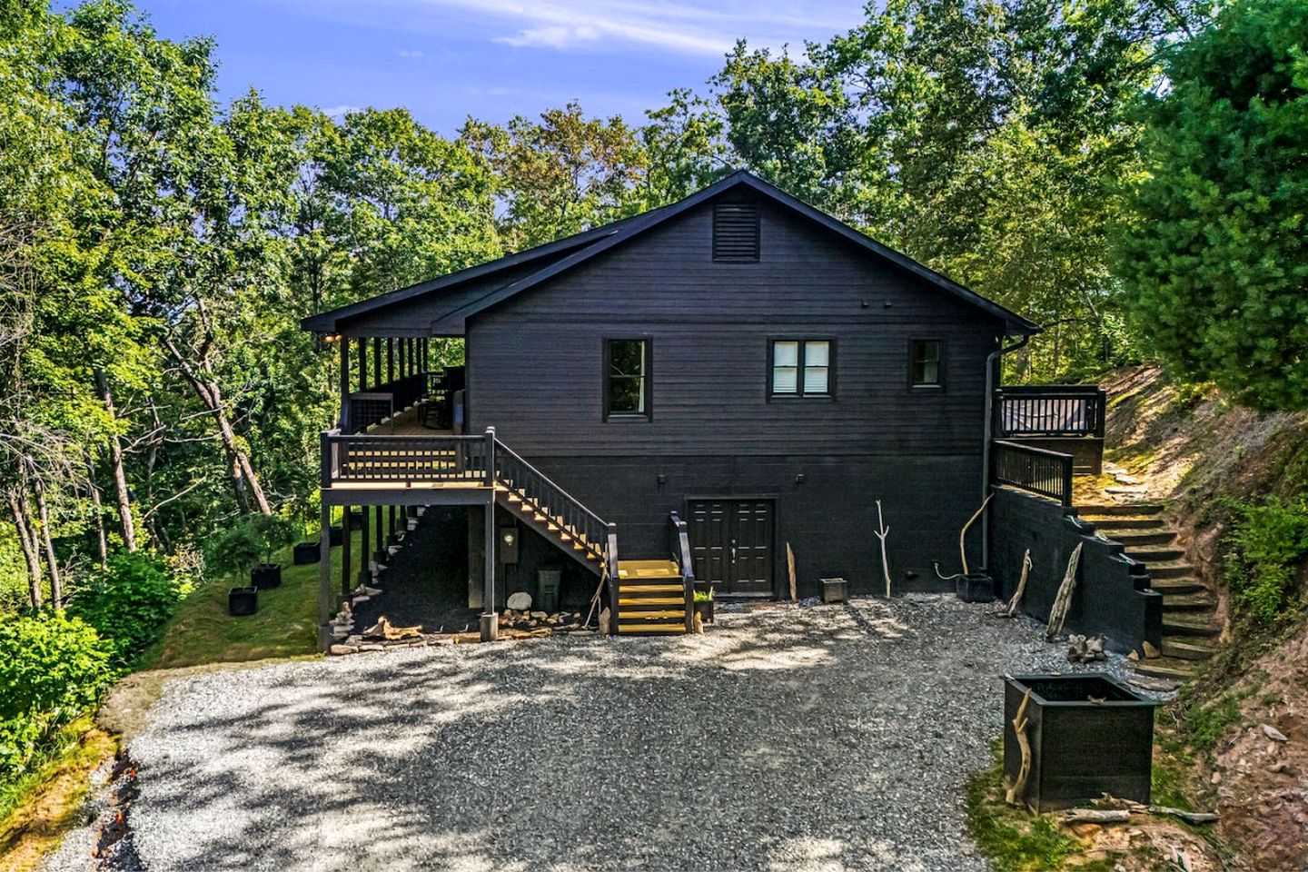 Basecamp | Bryson City, North Carolina | Glamping Hub