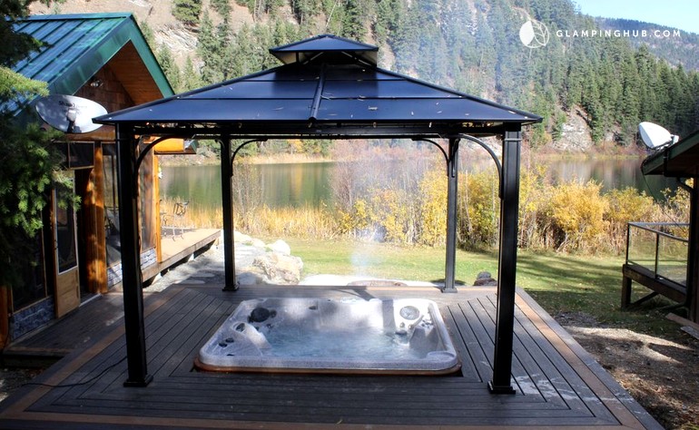 Luxury Getaway | Forest Lake | British Columbia