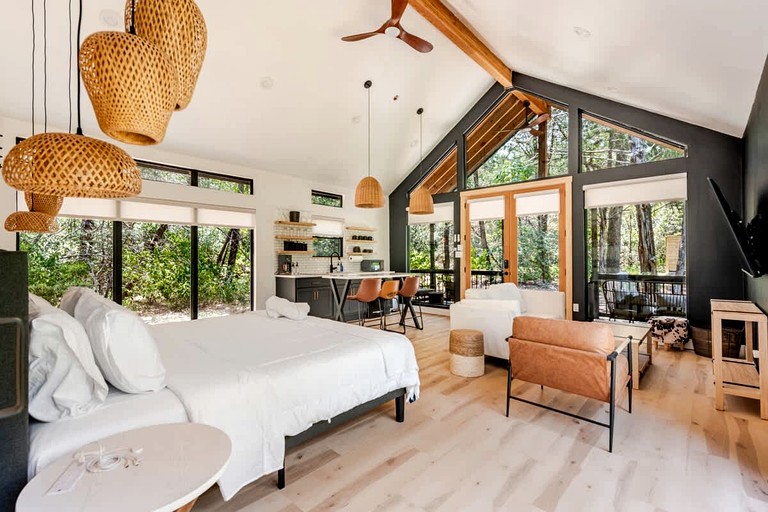 Relaxing Ranch, Friendly Animals, Modern Stay Cabin 1 | Cedar Creek ...