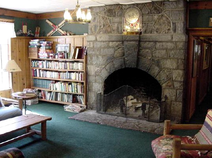 Strawberry Lodge, Nature Lodges 42866, Kyburz, United States of America ...