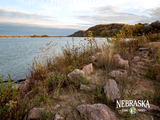 RU - Tentrr State Park Site - Nebraska Ponca State Park River Vista G ...