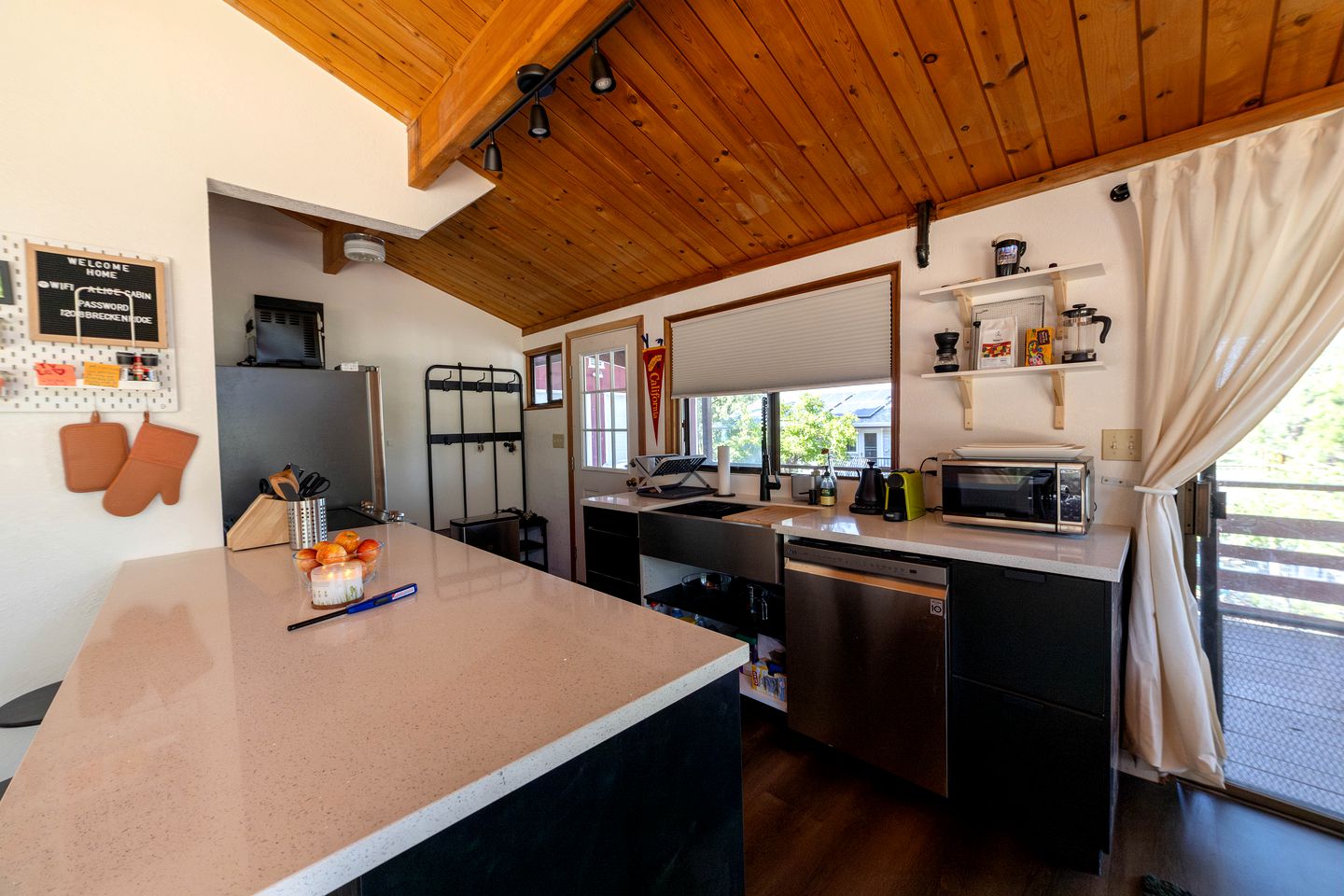 The Alice Cabin - Pet Friendly with Large Deck, Cabins, Groveland ...