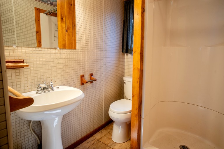 The Bobcat Cabin @ Timber Bay (CB10) | Babbitt, Minnesota | Glamping Hub