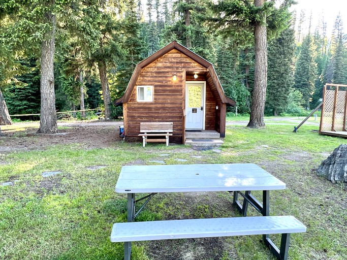 RU - Triple G's Resort - Cabin 2, Cabins, Essex, United States of ...