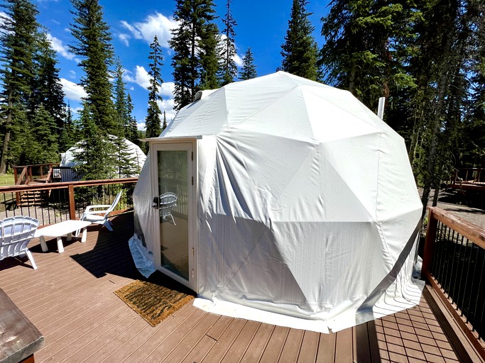 Modern Dome with Private Deck and Spectacular Views | Triple G's Resort ...