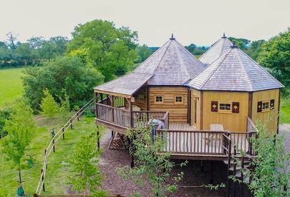 Mill Farm Glamping, Tree Houses 13912, Wiltshire, United Kingdom ...