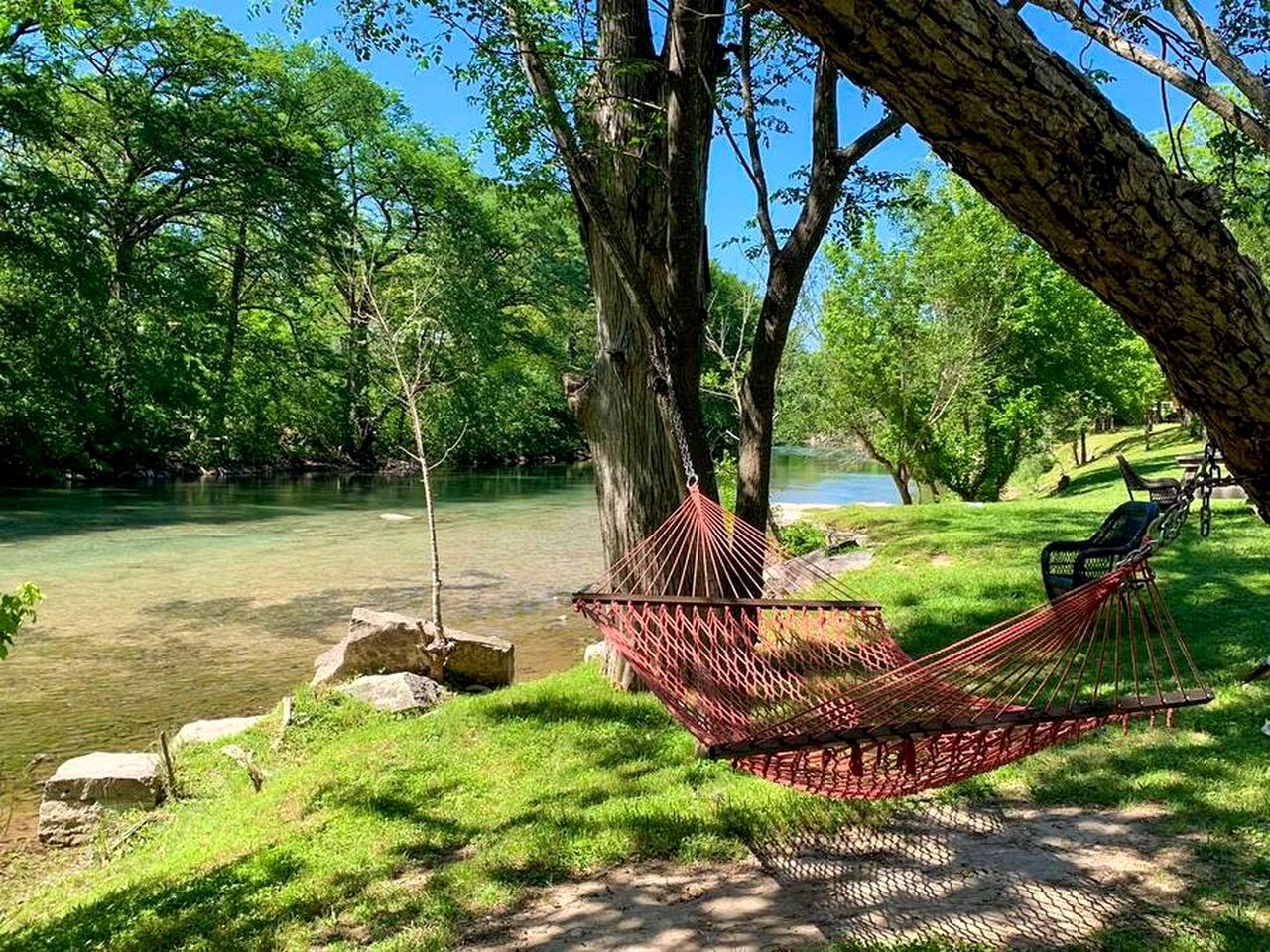 Waterfront Sky Cabin #5, Cabins, New Braunfels, United States of ...