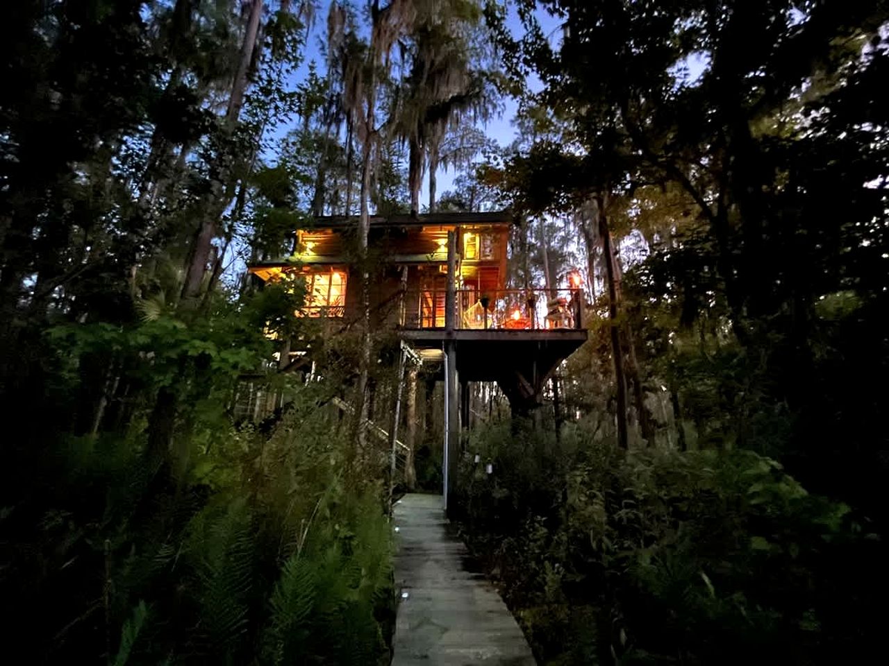 WG Lake TreeHouse | Winter Garden, Florida | Glamping Hub